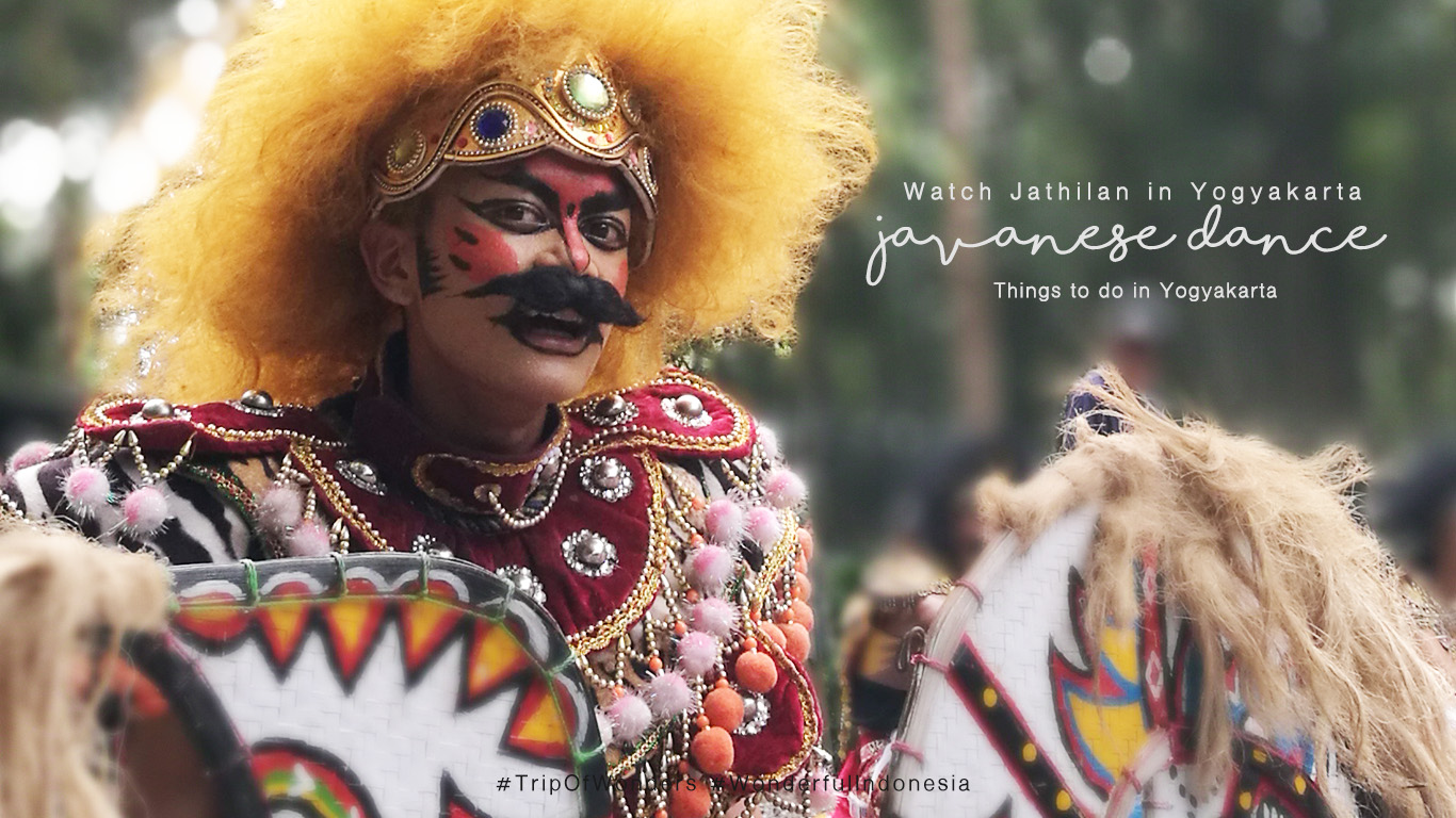Javanese Dance "Jathilan" in Yogyakarta | Nognog in the City